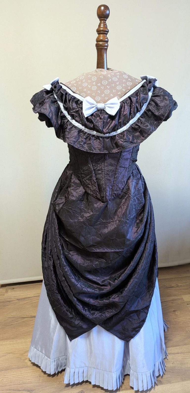 Victoriaanse avond-outfit – Lenny's Adventures